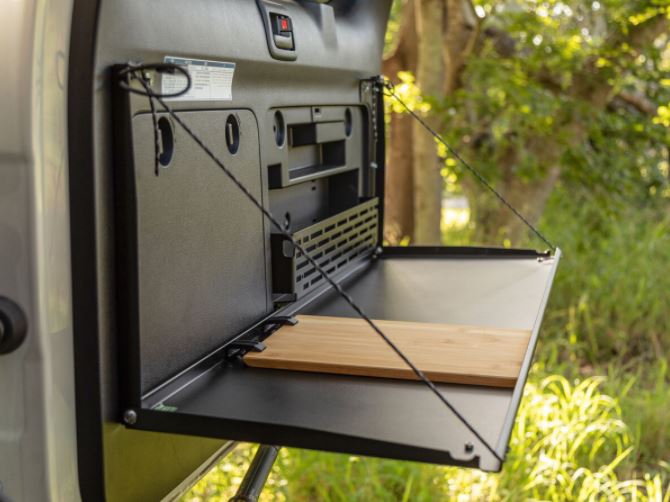 Drop down tailgate tables for most 4wds — AMD Touring