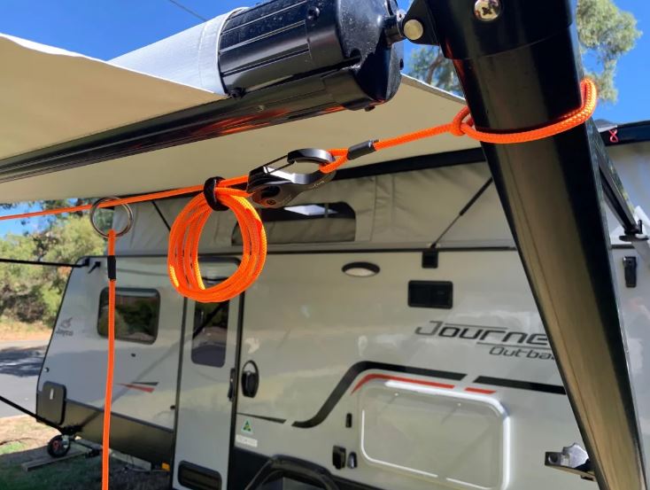 Zippet pet restraints Caravaners - Australian Made – AMD Touring