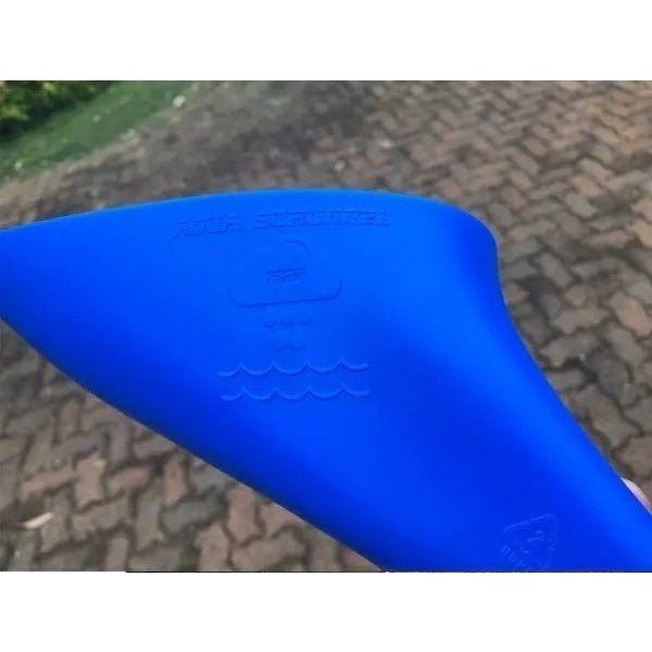 Aqua Scrunnel / Screw in Hume water funnel