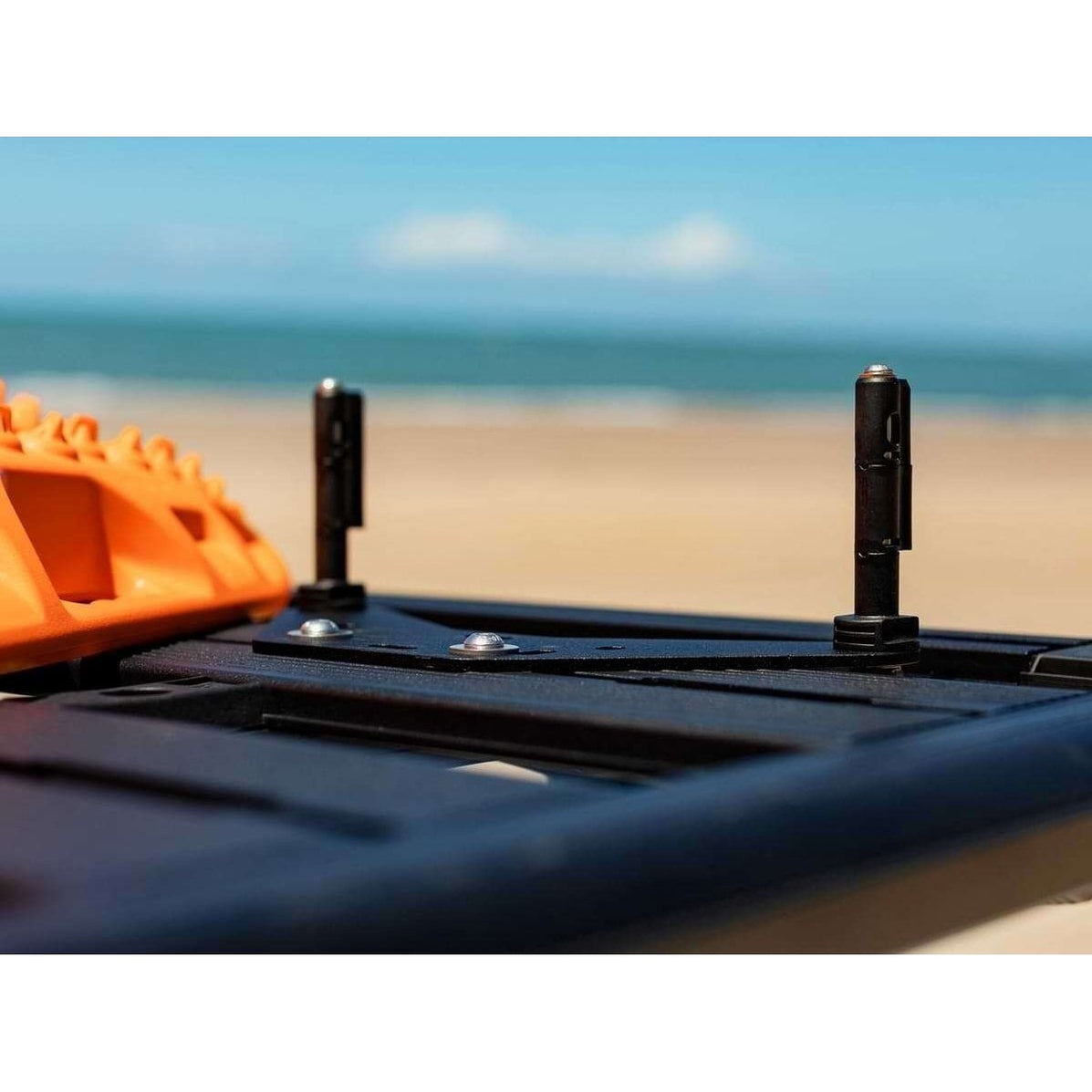 Flush Flat Maxtrax Mounts Rhino-Rack — AMD Touring