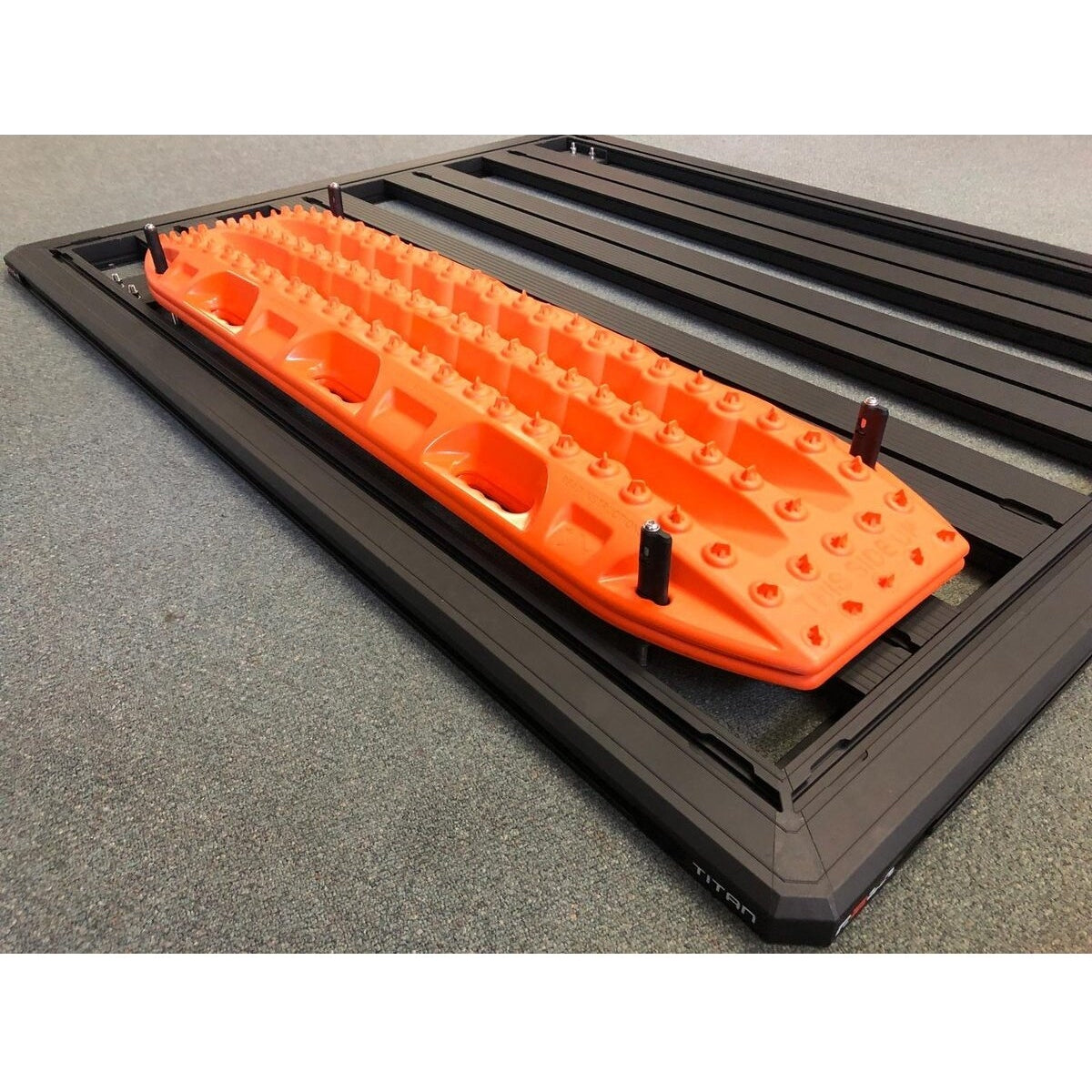 Flush Flat Maxtrax Mounts Rola & Yakima Racks