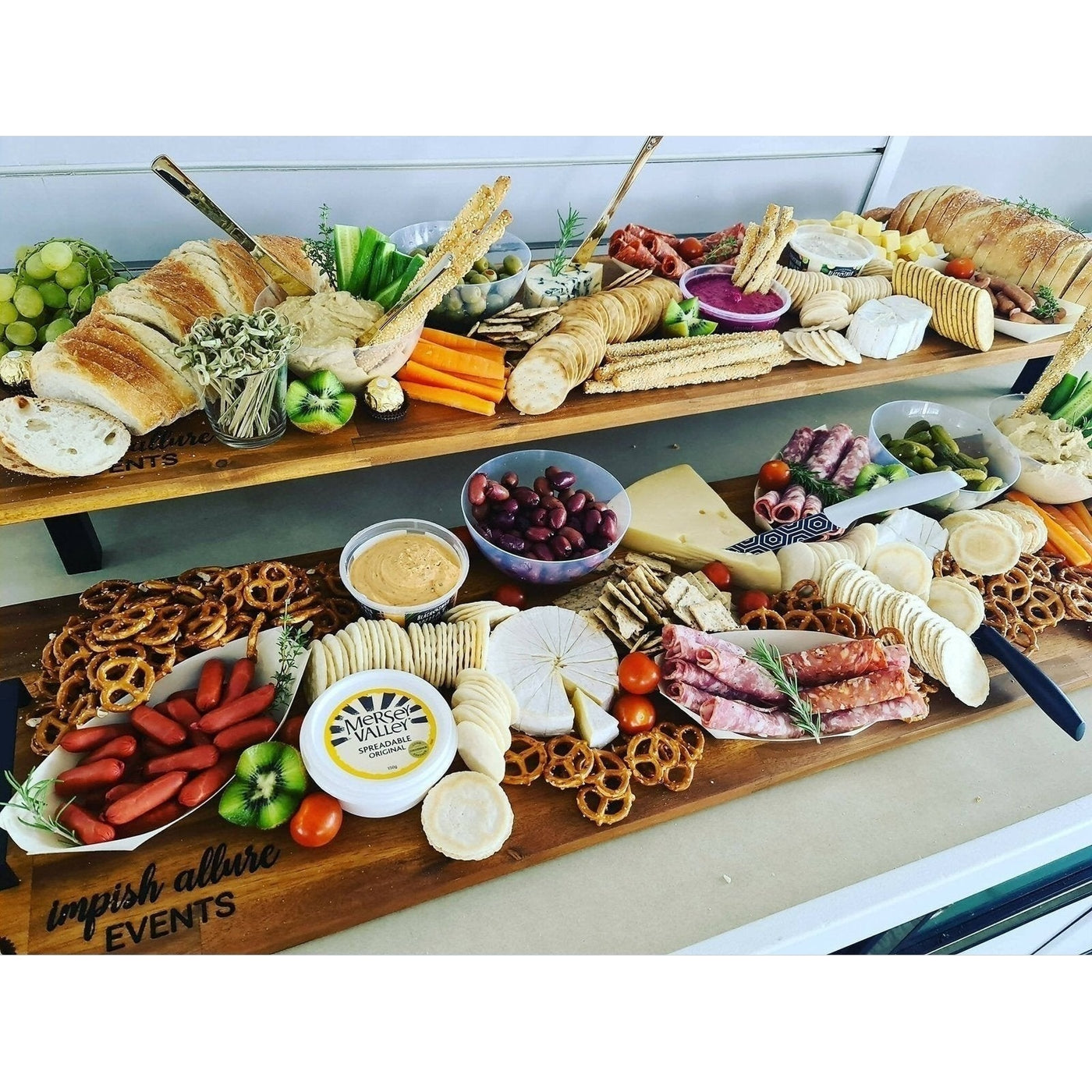 Grazing Board 1200mm x 300mm with Legs - *Free Engraving — AMD Touring