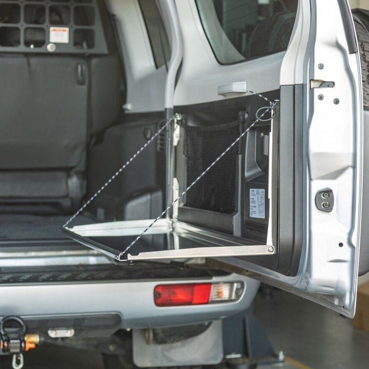 Drop down tailgate tables for most 4wds – AMD Touring